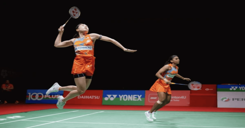 Badminton Smash Techniques: Master the Powerful Shot